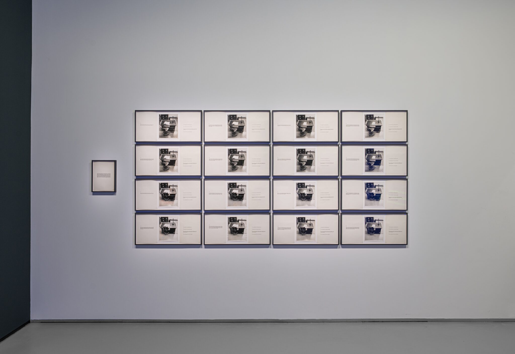 Victor Burgin - Zander Galerie